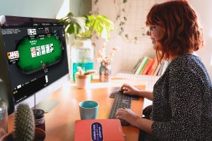 How Online Poker Players Use Tech To Manage Their Bankroll in 2025 ...